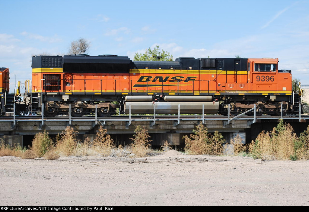 BNSF 9396